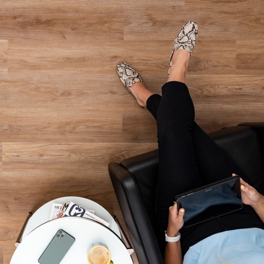 Bestlaminate Vinduri Ultra Honey Oak Plank 5mm 20 mil Vinyl Flooring w/Pad