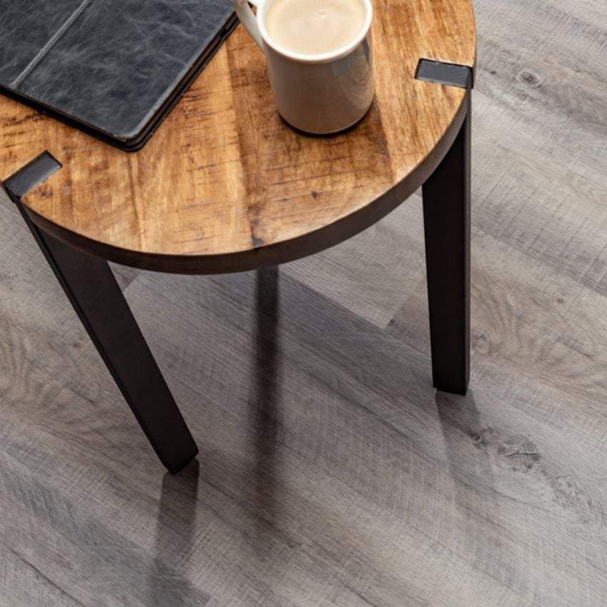 Shop Bestlaminate Vinduri Ultra Vintage Oak Gray Vinyl Flooring | 25 ...