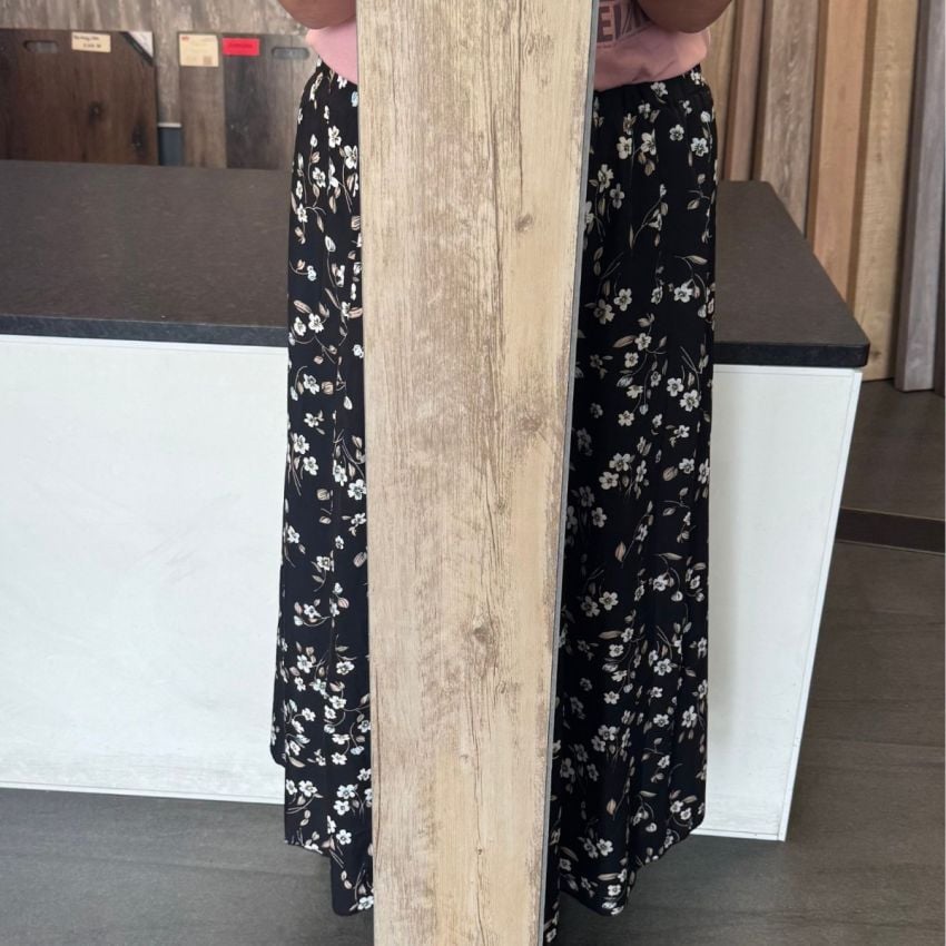 Shaw Matrix Plank Commack Pine - Durable & Stylish Vinyl Flooring